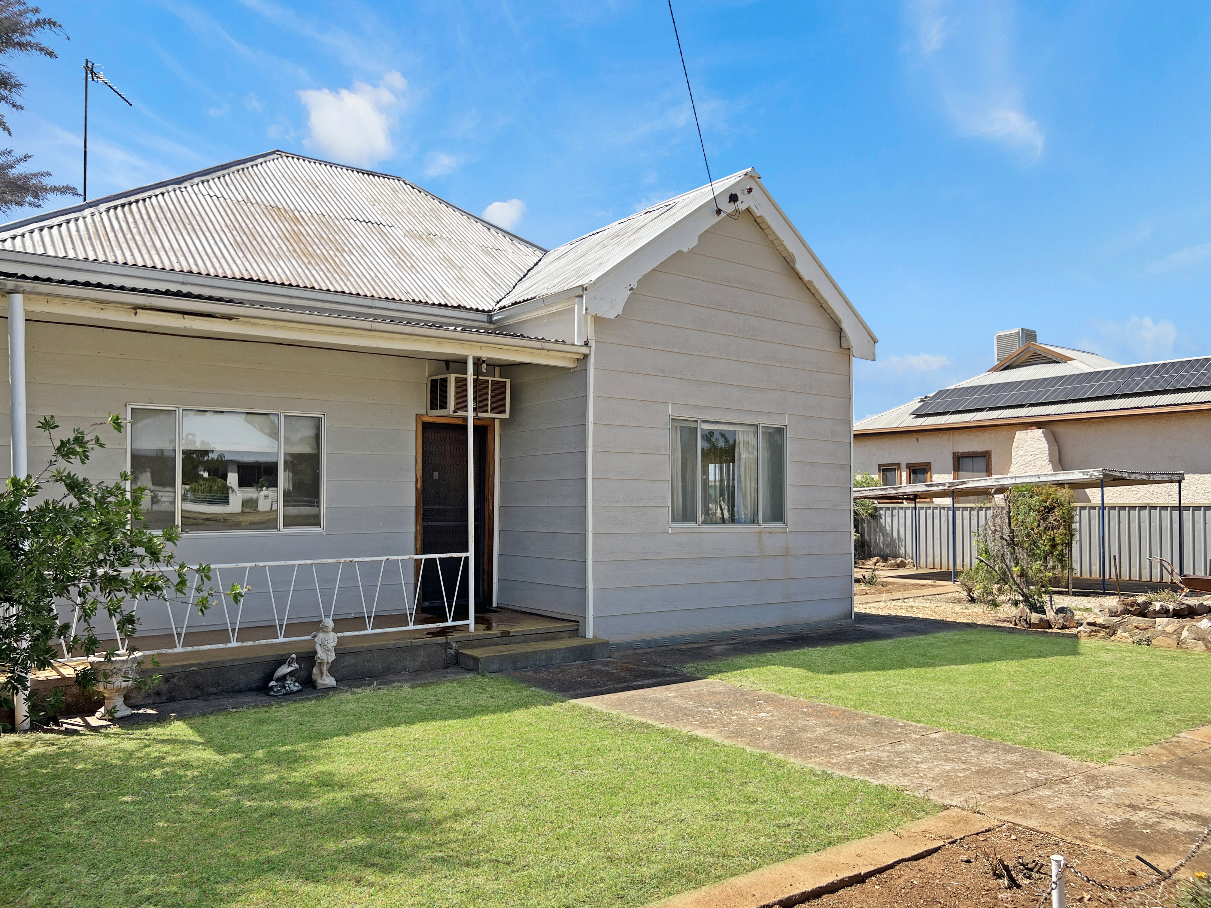 15 Ashton Street, Ariah Park > Miller & James Real Estate