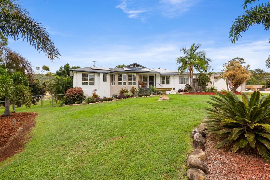 17 Debra Street, Withcott > myhouse realty Toowoomba