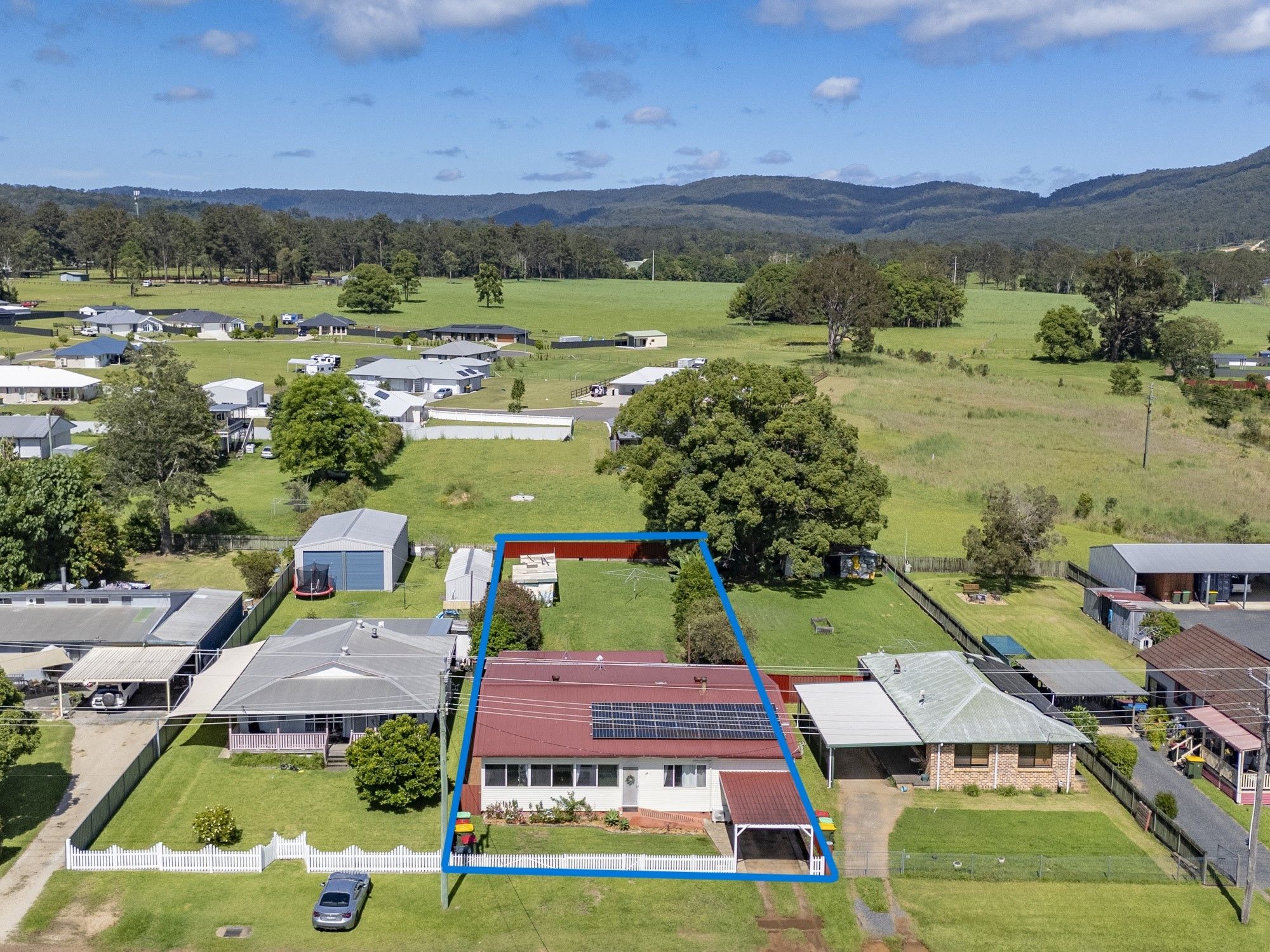 26 Coramba Street, Glenreagh > Katherine James Property 4 Sale