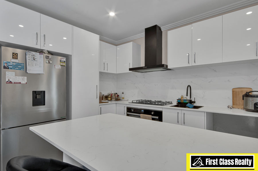 Home | First Class Realty