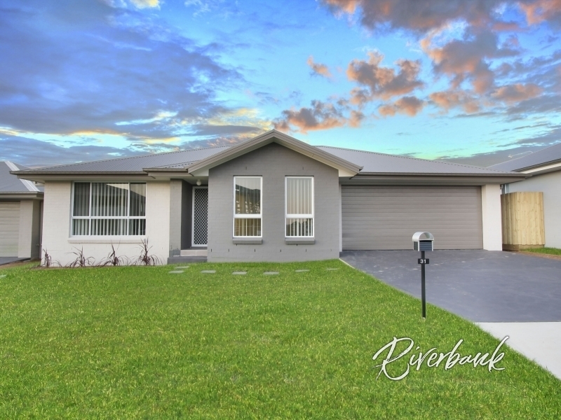 31 Clements Road, Edmondson Park > Riverbank Real Estate