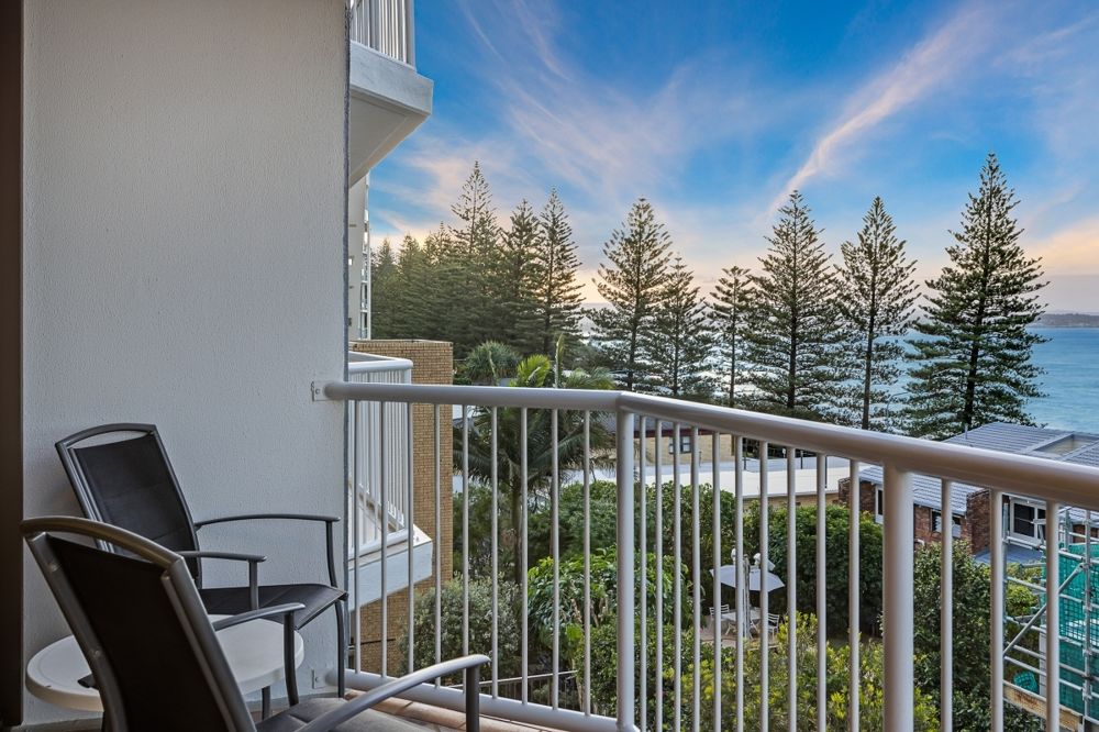 8/3 Eden Avenue, Rainbow Bay > RBR Property Consultants
