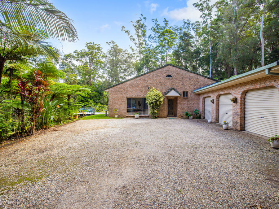 35 Plunkett Crescent, Boambee > The Edge Coffs Harbour