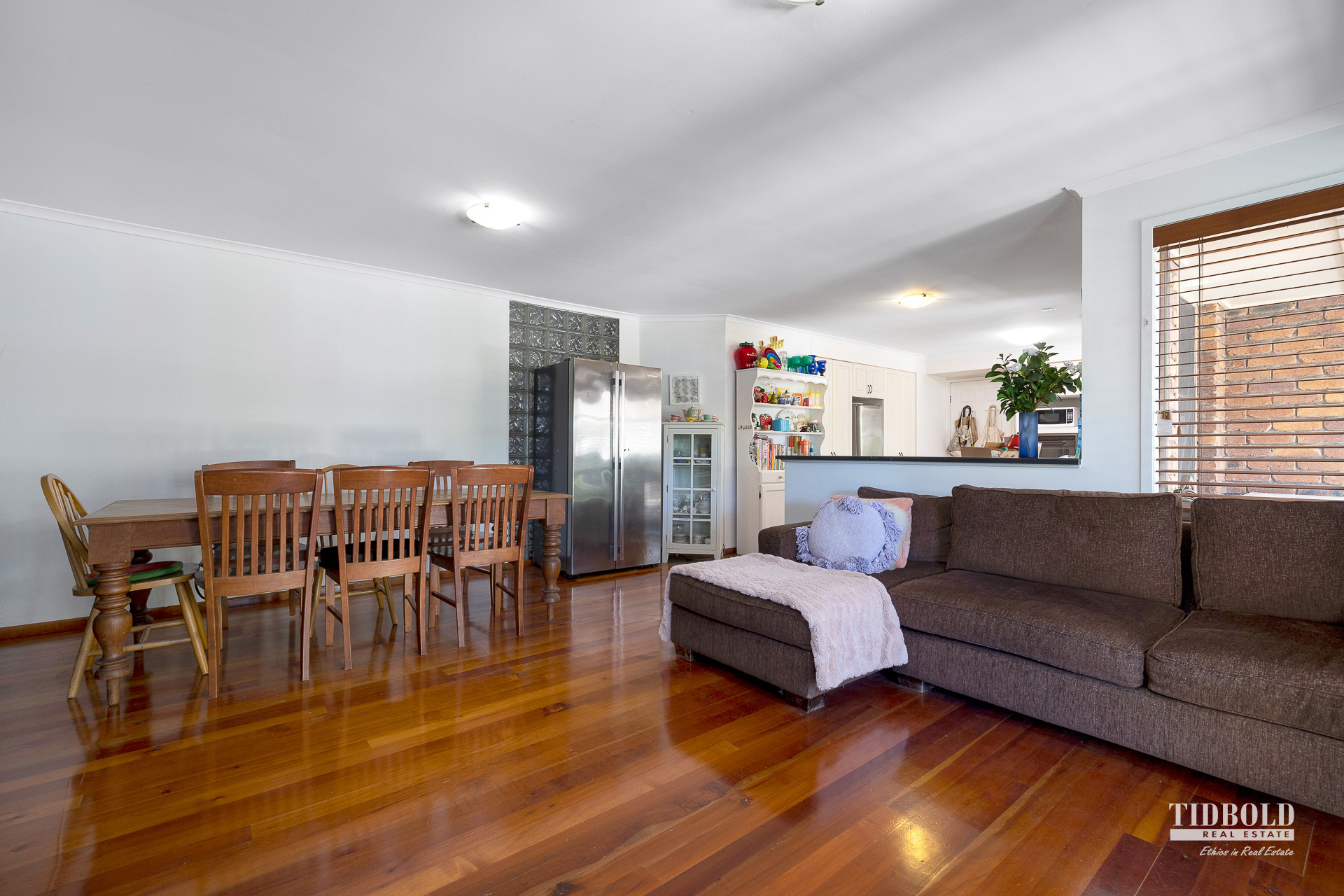 6 Kianga Court, Victoria Point > Tidbold Real Estate