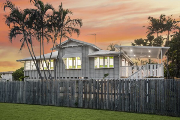 Sam Musumeci - Harcourts Kingsberry Townsville > Home