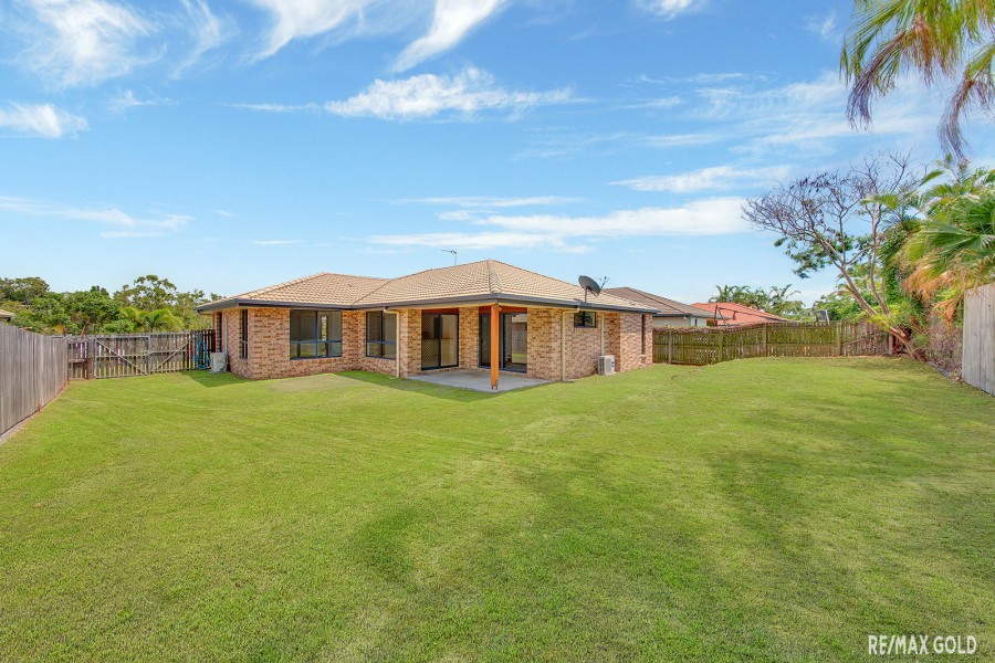 26 Larcom Rise, West Gladstone > RE/MAX Gold Gladstone