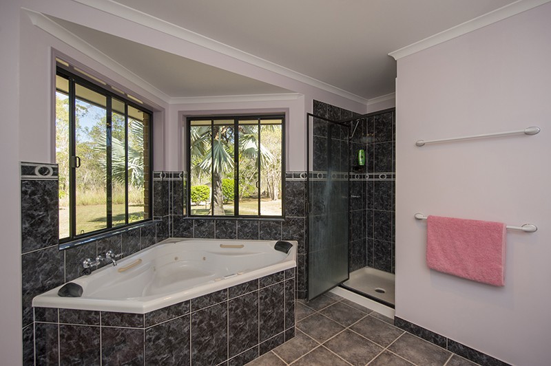 3 Flora Drive, Beecher > RE/MAX Gold Gladstone